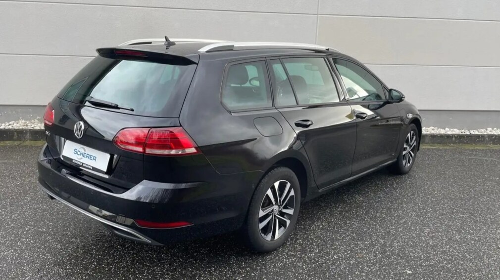 Elegantes Golf Variant Gebraucht Bild